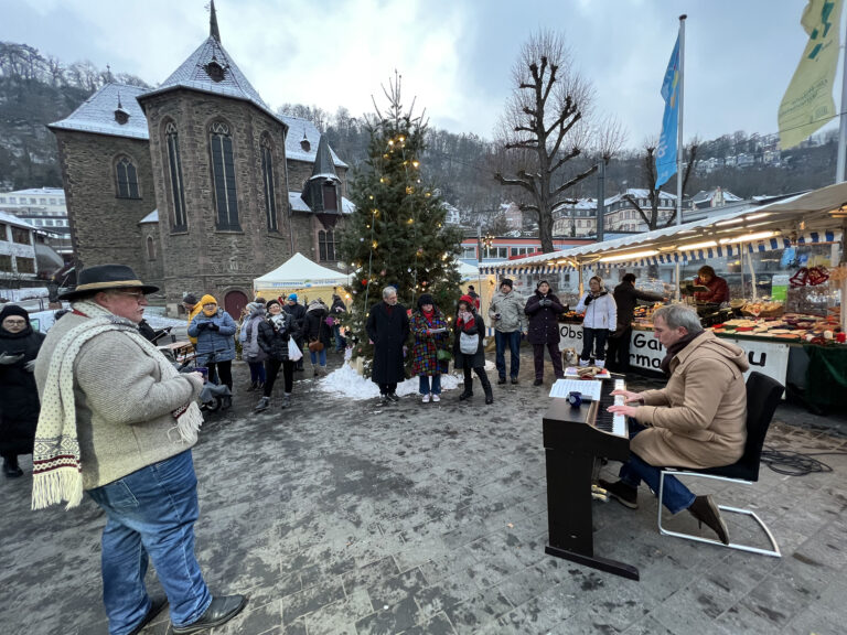 Weihnachtsmarkt auf dem Rathausplatz – Stadt St. Goar